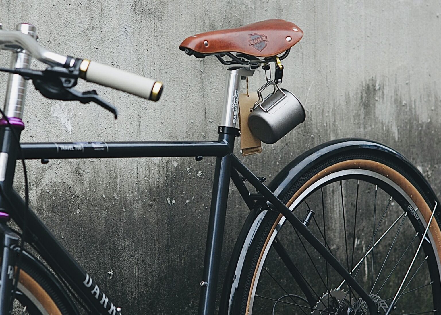 Darkrock wold travel 700 version công chức - Xe đạp